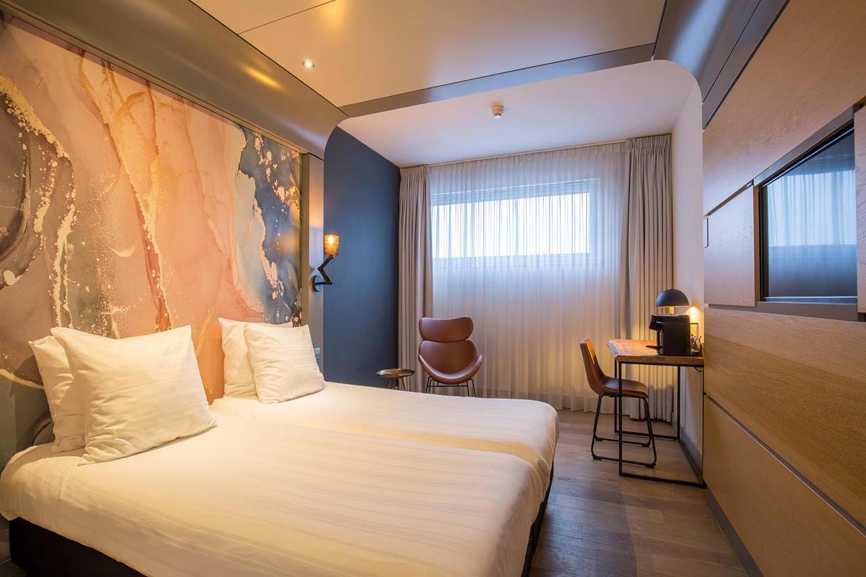 Luxe genieten in Almere: Aanbevelingen van vijfsterrenhotels – Reisplanners